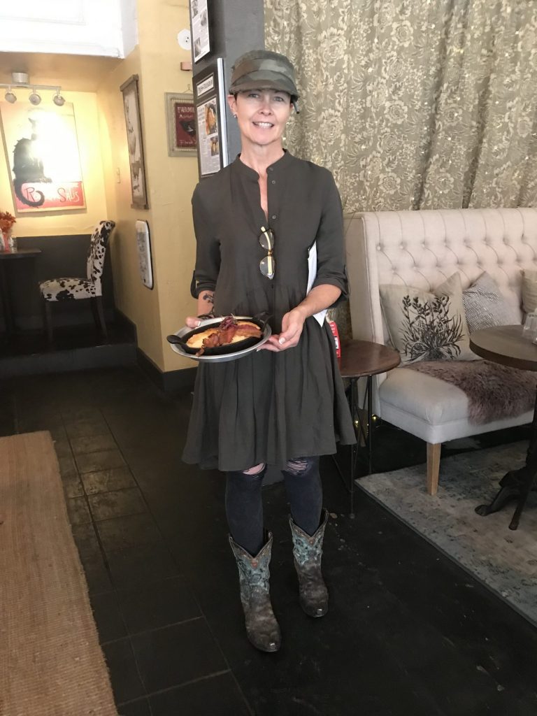 FoodWineTravelChix.com | Sweet Dixie Kitchen Wows in Long Beach, CA